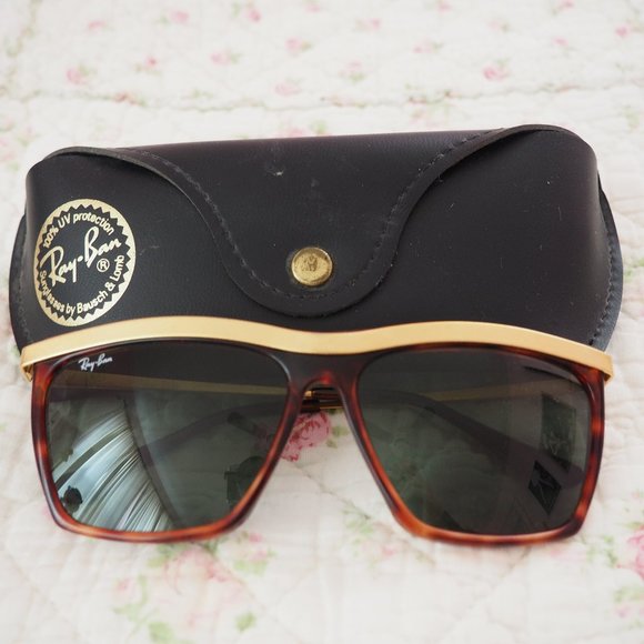 Ray-Ban | Accessories | True Vintage 98s Ray Ban Sunglasses Gold ...